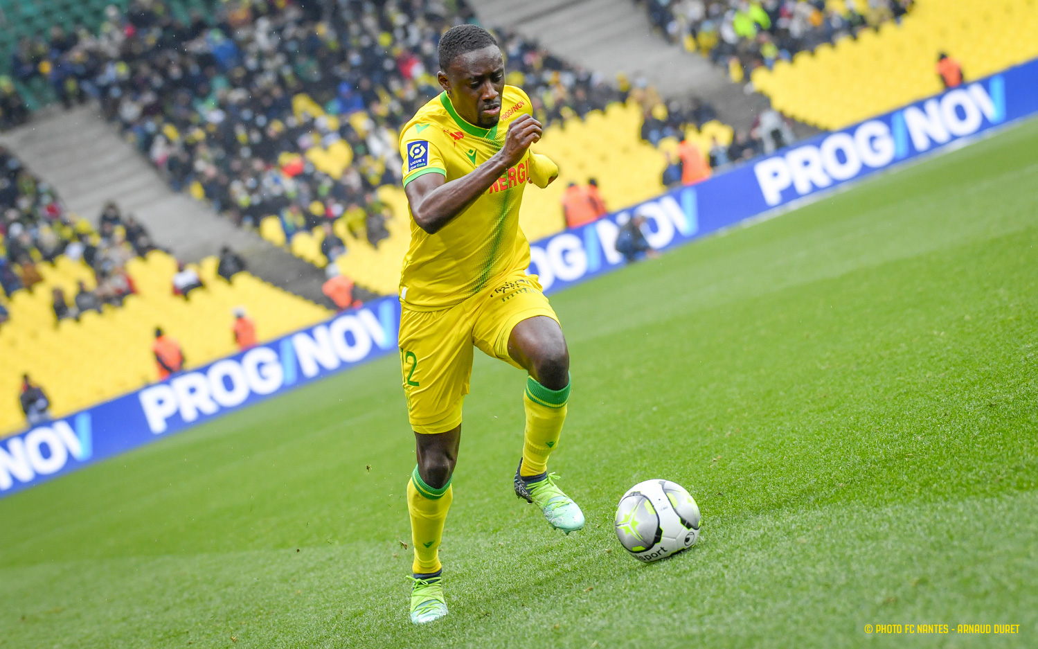 FC Nantes | REPLAY - Dennis Appiah avant Stade Brestois 29 - FC Nantes