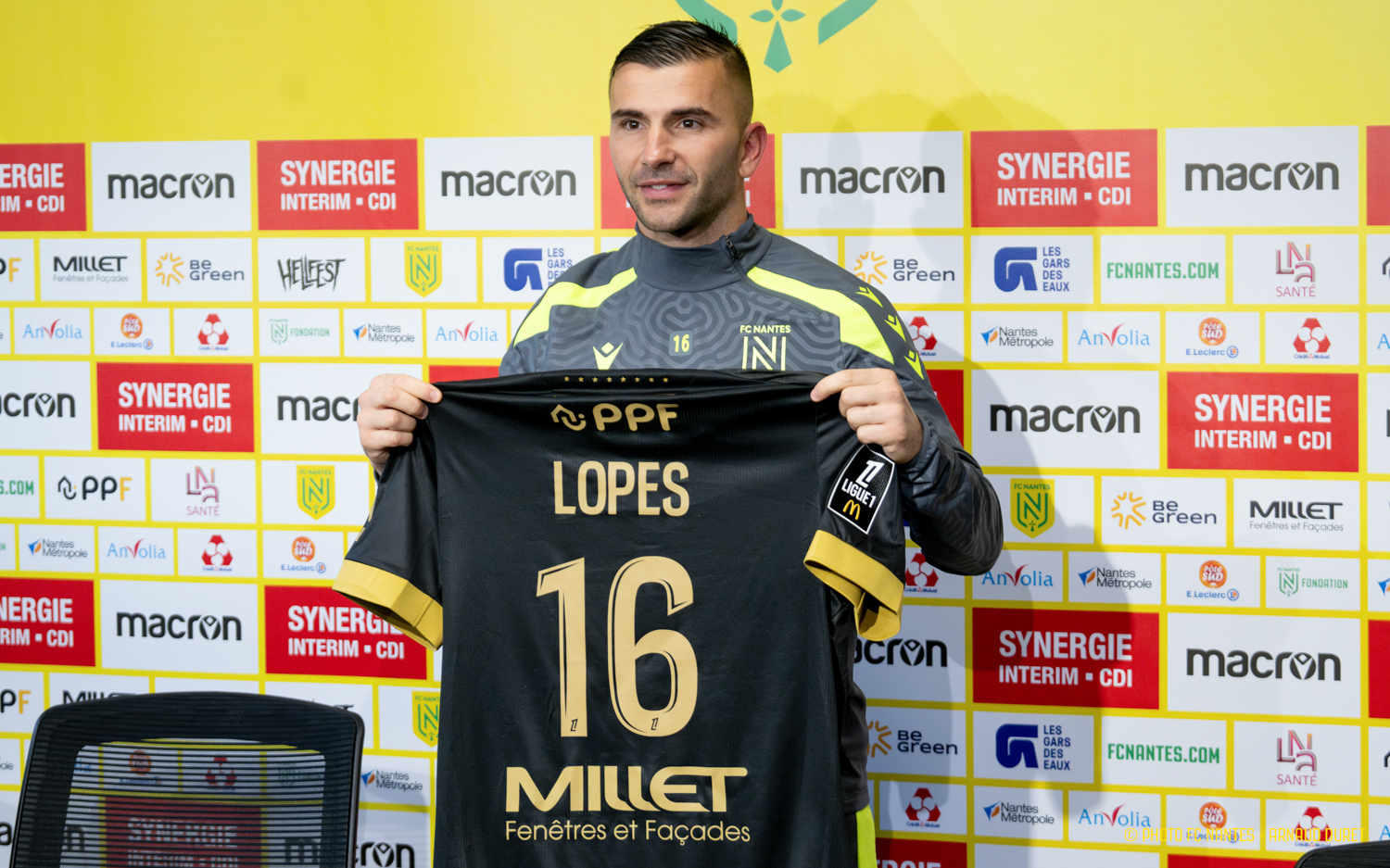 FC Nantes | Galerie photos - Anthony Lopes présenté aux médias