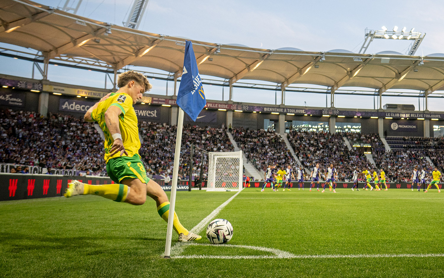FC Nantes | Toulouse FC - FC Nantes - Johann Lepenant dans l'Equipe type
